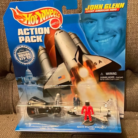 Mattel | Other | Vintage 998 John Glenn Hot Wheels Space Shuttle Action ...